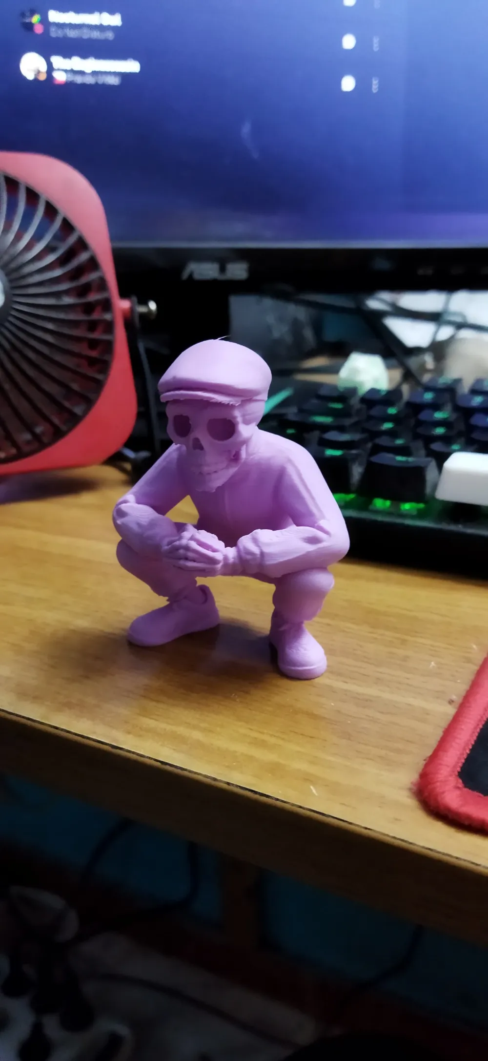Slavic Skeleton Squatting and Grimming - Free 3D Print Model - MakerWorld