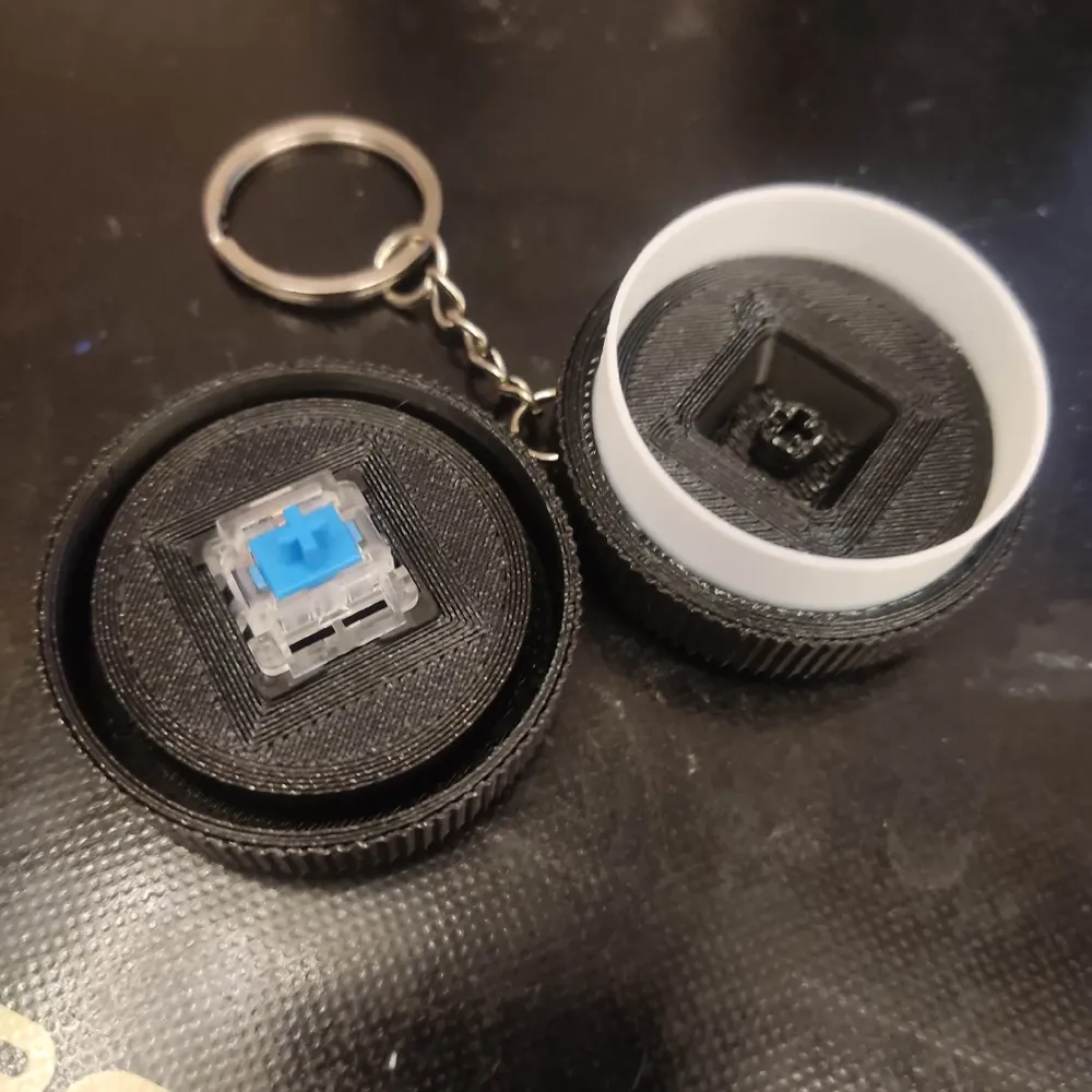 Oreo Fidget Clicker by Tee Jay MakerWorld: Download Free 3D Models