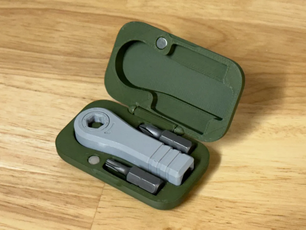 Micro EDC Ratchet Case - Magnetic, Print in Place - Free 3D Print Model ...