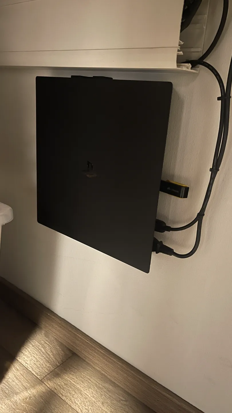 PS4 Pro Wall Mount / Playstation by Maker Tom - MakerWorld