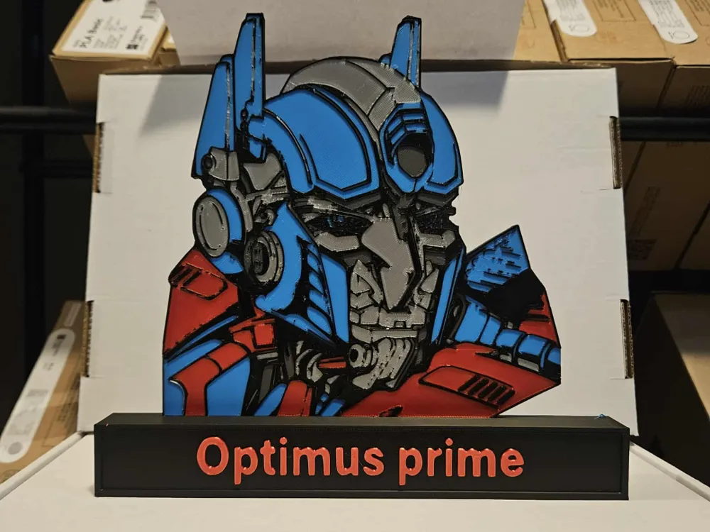 Optimus Prime Display! by Jessie_3d_art MakerWorld: Download Free 3D Models
