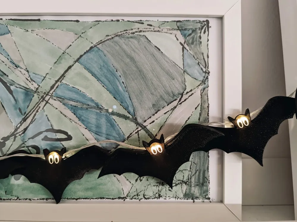 Bat fairy lights by shelby-eleanor - MakerWorld
