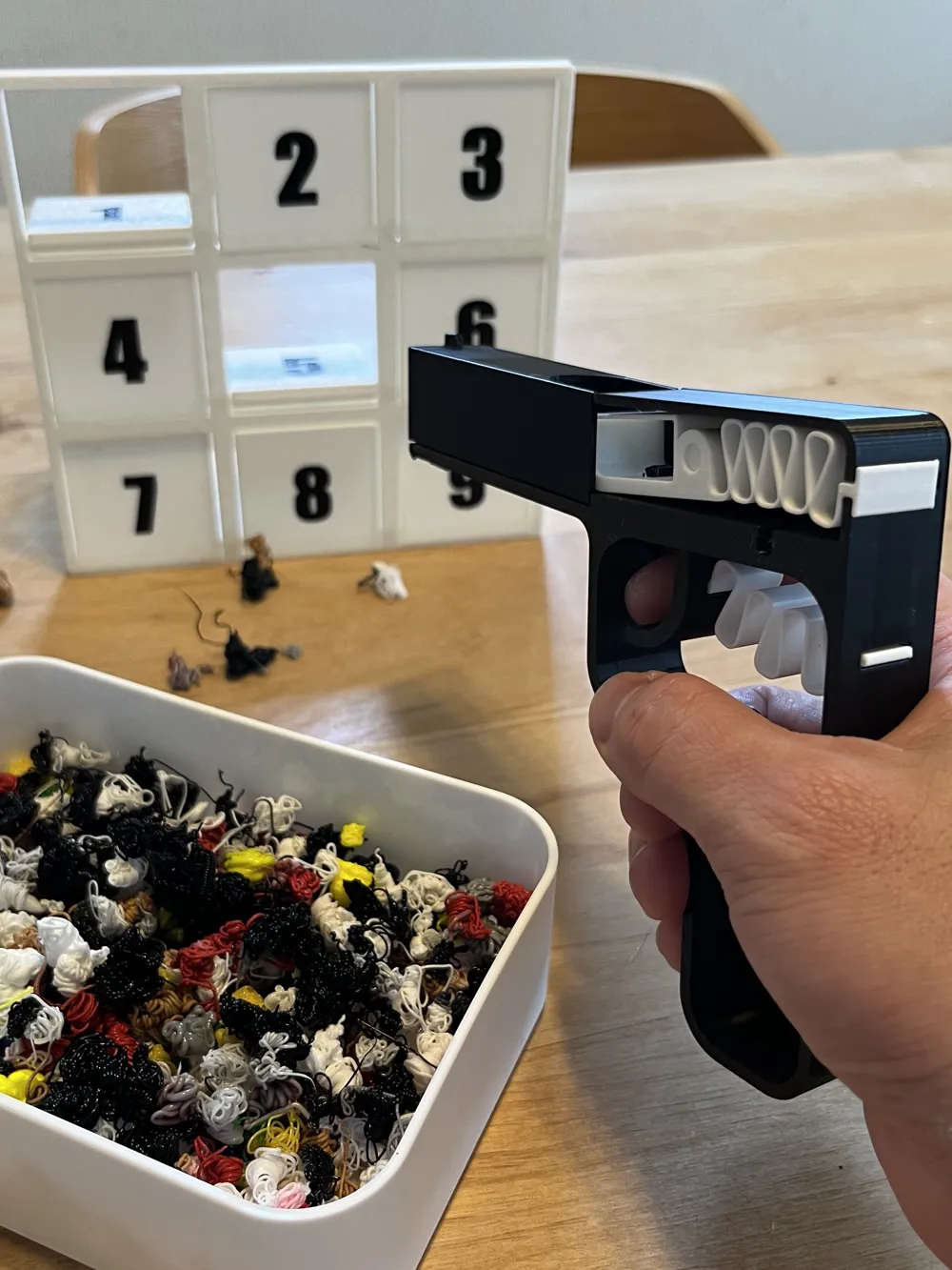 "POOP WRANGLER" Poop Gunman Showdown! Successful Self-Generation of ...