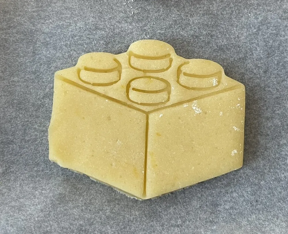 Brick Cookie Cutter (Legos-compatible) by hollowmaker MakerWorld ...