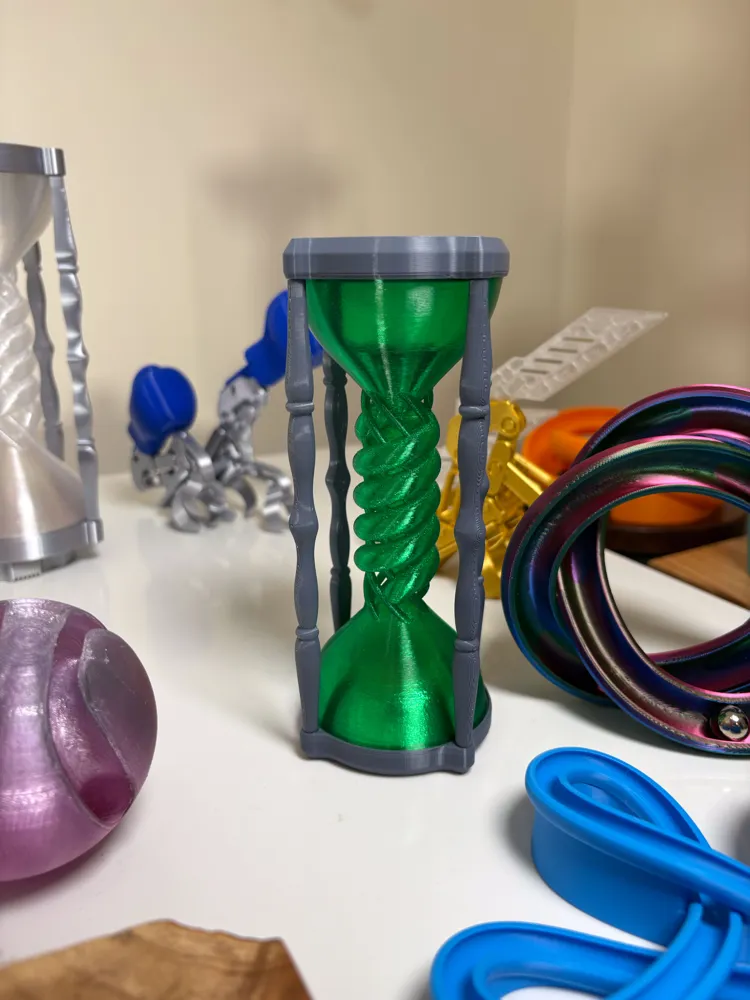 FIDGETY DAYS OF OUR LIVES BB CYCLONE - Free 3D Print Model - MakerWorld
