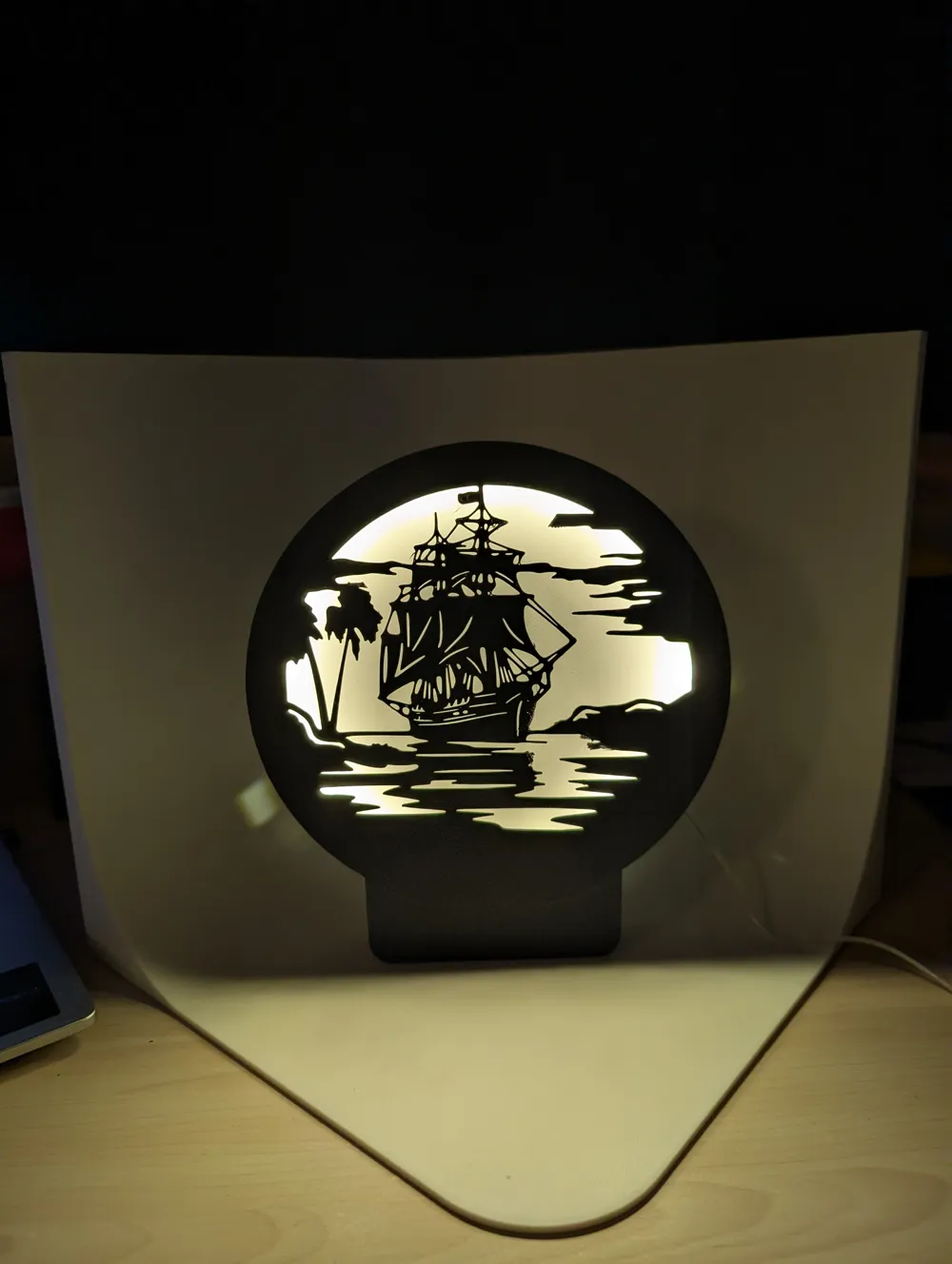 LED Silhouette Lamp Sailboat - Free 3D Print Model - MakerWorld