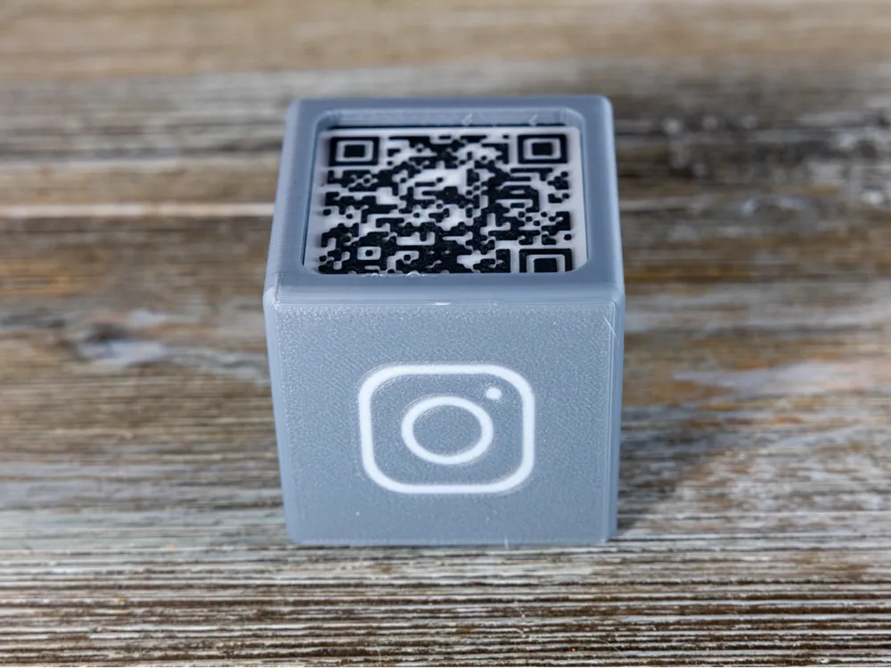 Bloque de código QR de Instagram por dry3210 MakerWorld: Descarga ...
