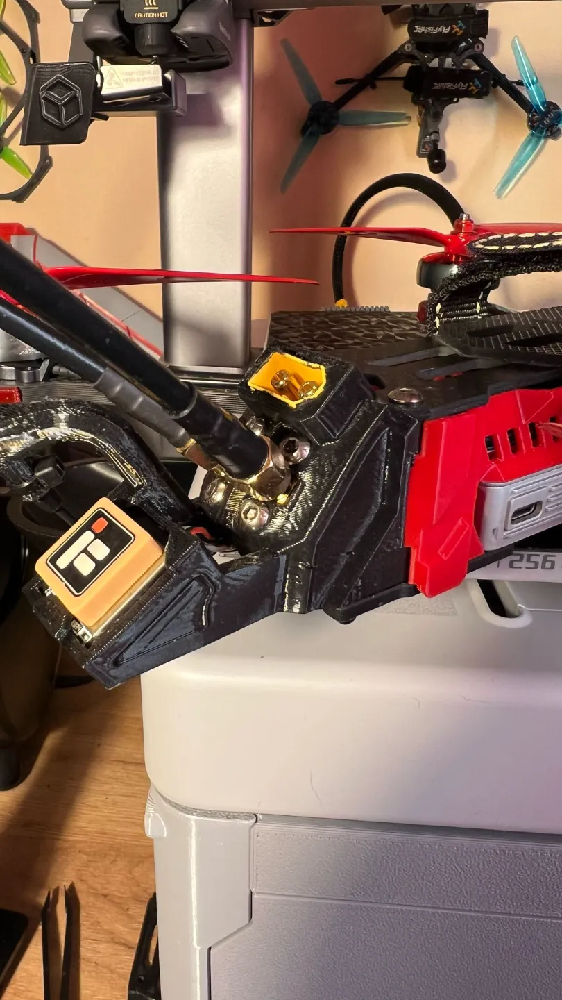 AIO mount for Iflight Chimera 7 / Chimera 7 Pro by Keresztes - MakerWorld