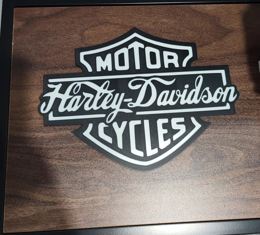 Decorative Sign Shield of the Legend - Free 3D Print Model - MakerWorld