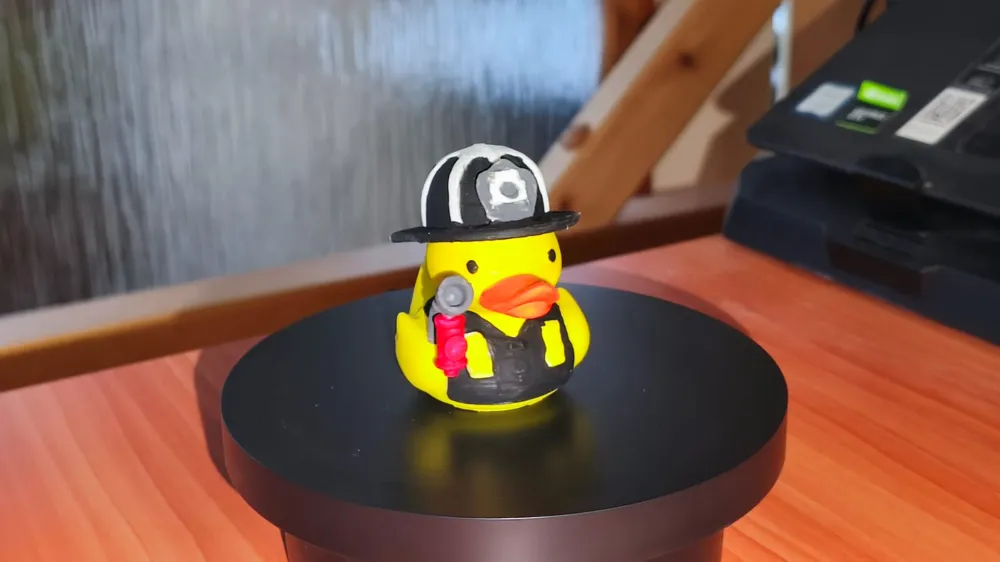 fireman duck by lukas.vavra - MakerWorld