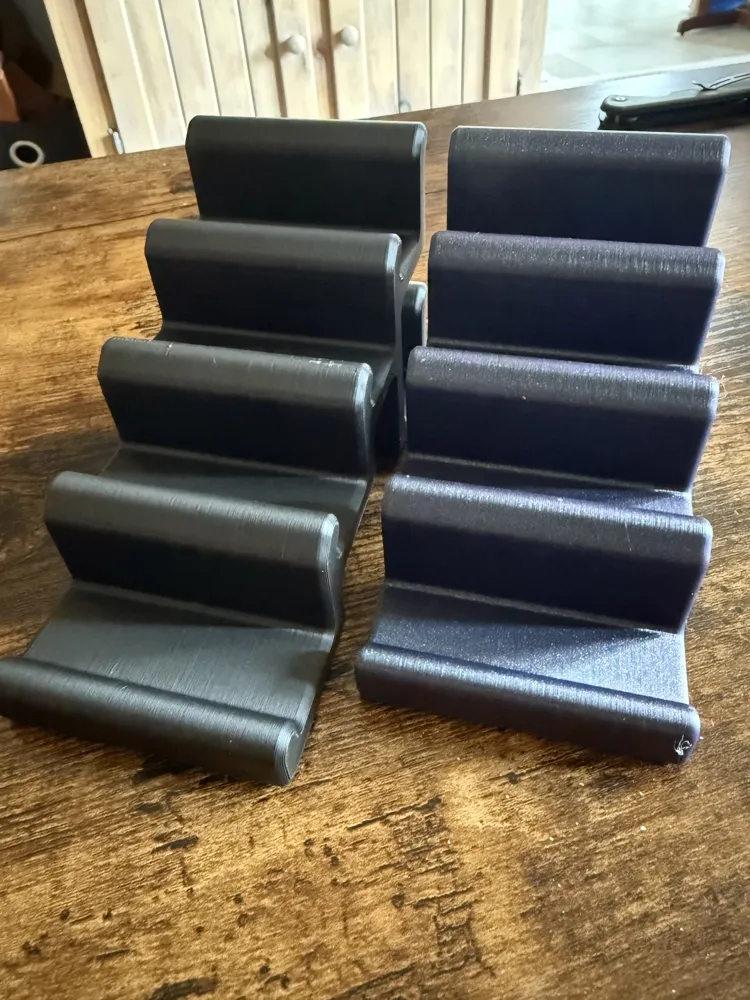 Modern Knife Display Stand - Free 3D Print Model - MakerWorld