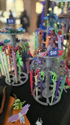 Rotating Dragon & Gen Merch Display Stand by RandomTangents 3D ...