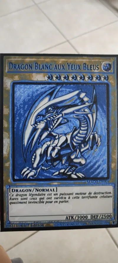 Blue-Eyes White Dragon Hueforge by Vooka - MakerWorld
