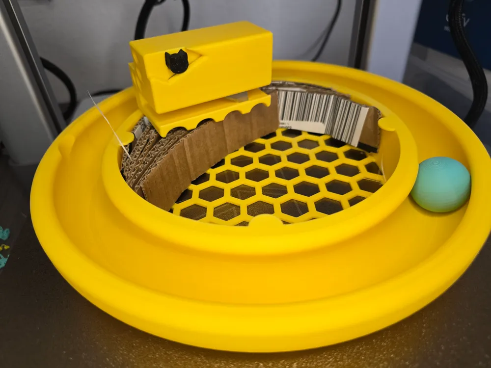 Spin ‘n Scratch Cat Toy by MartyMaker MakerWorld: Download Free 3D Models