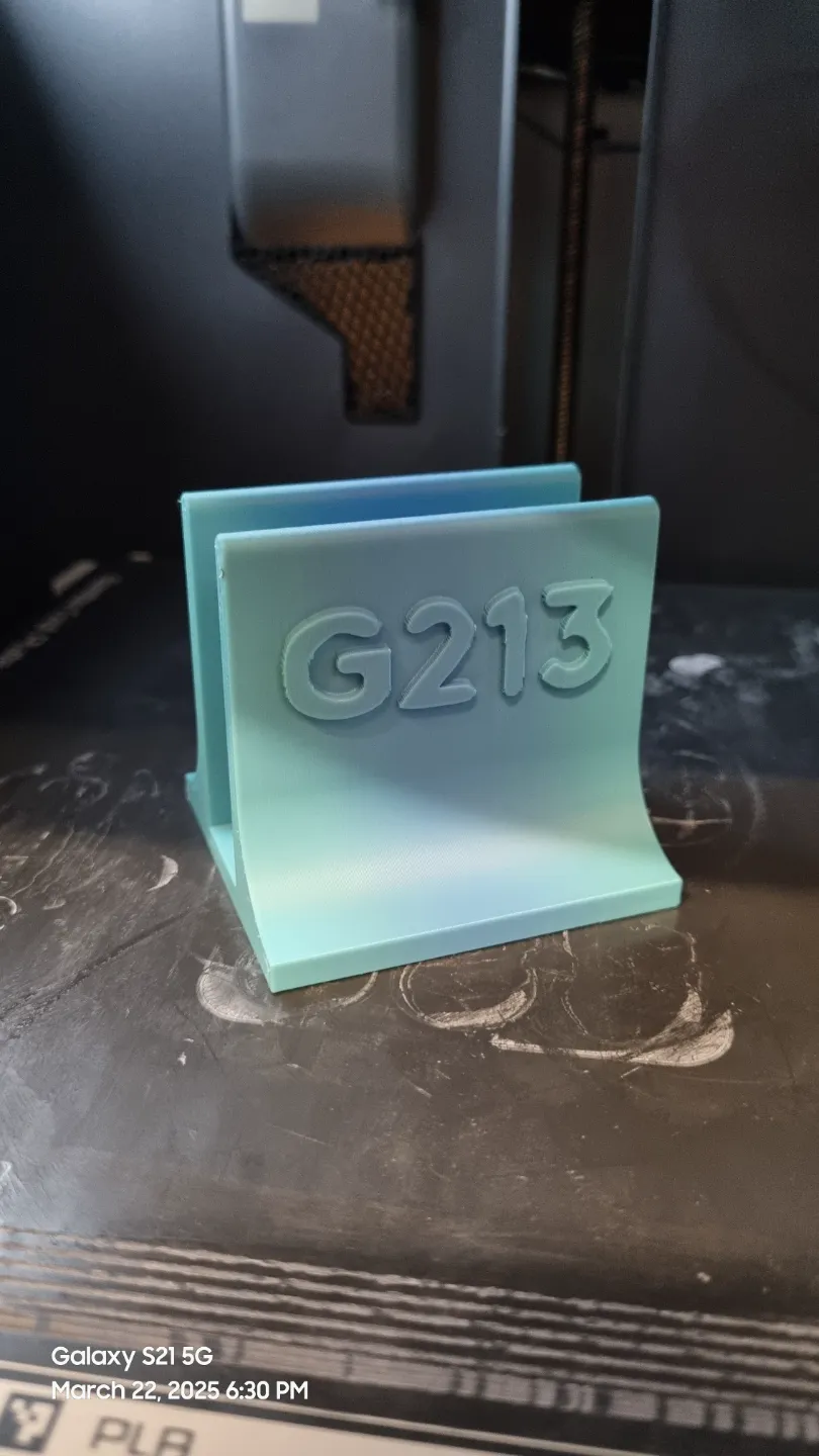 Logitech G213 Vertical Holder by Cubex_10 - MakerWorld