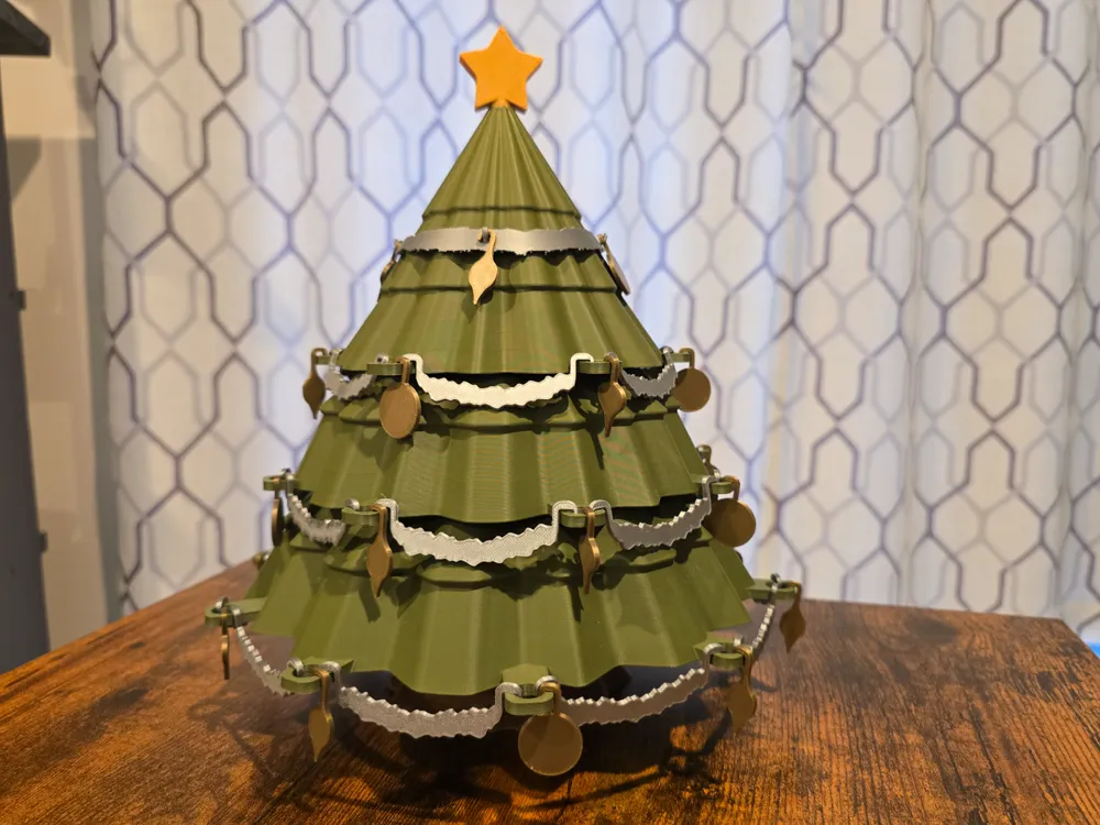 Decoratable Christmas Tree by Fearlesskoolaid - MakerWorld