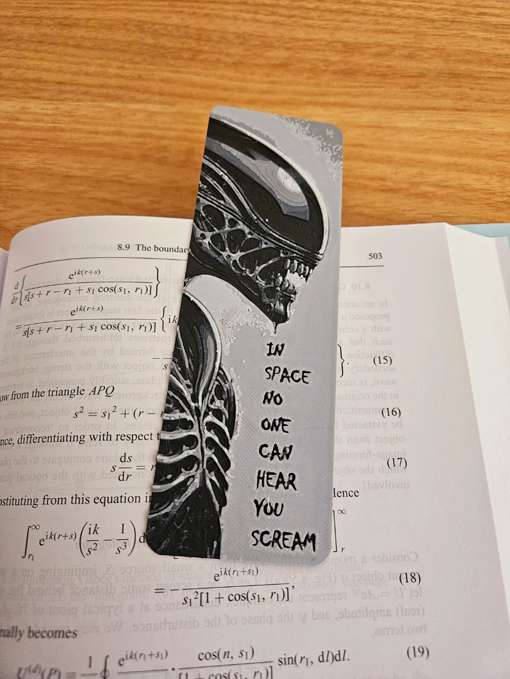 Alien Movie Inspired Bookmark - Free 3D Print Model - MakerWorld
