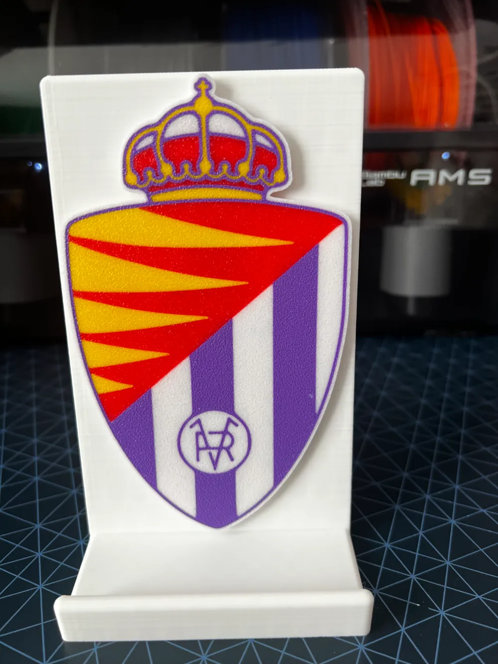 Real Valladolid Escudo nuevo - Football Shield by Culebra - MakerWorld