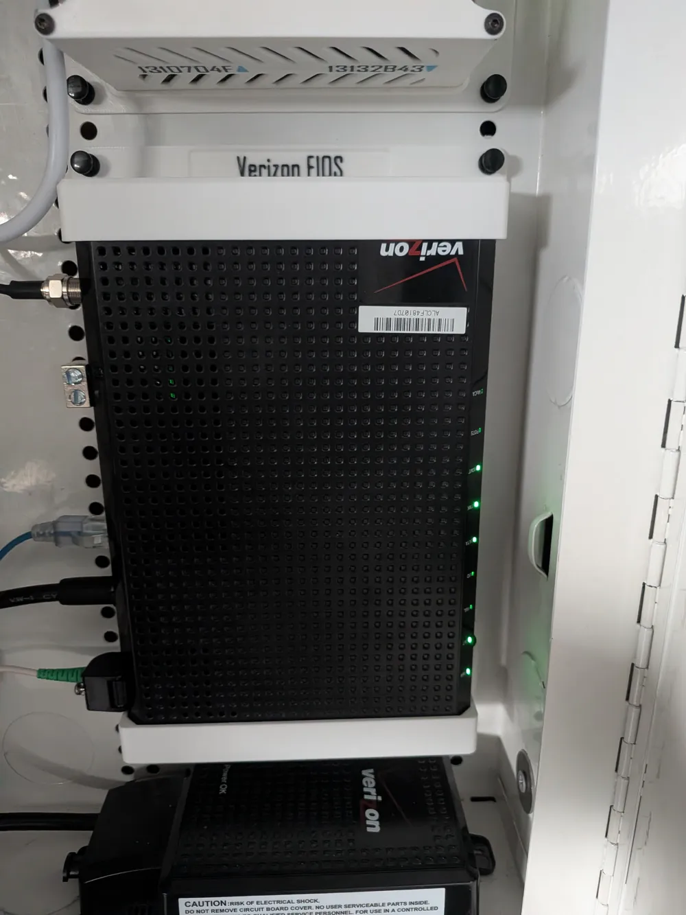 Soporte de cableado estructurado Verizon FIOS ONT por RabidRabbit ...