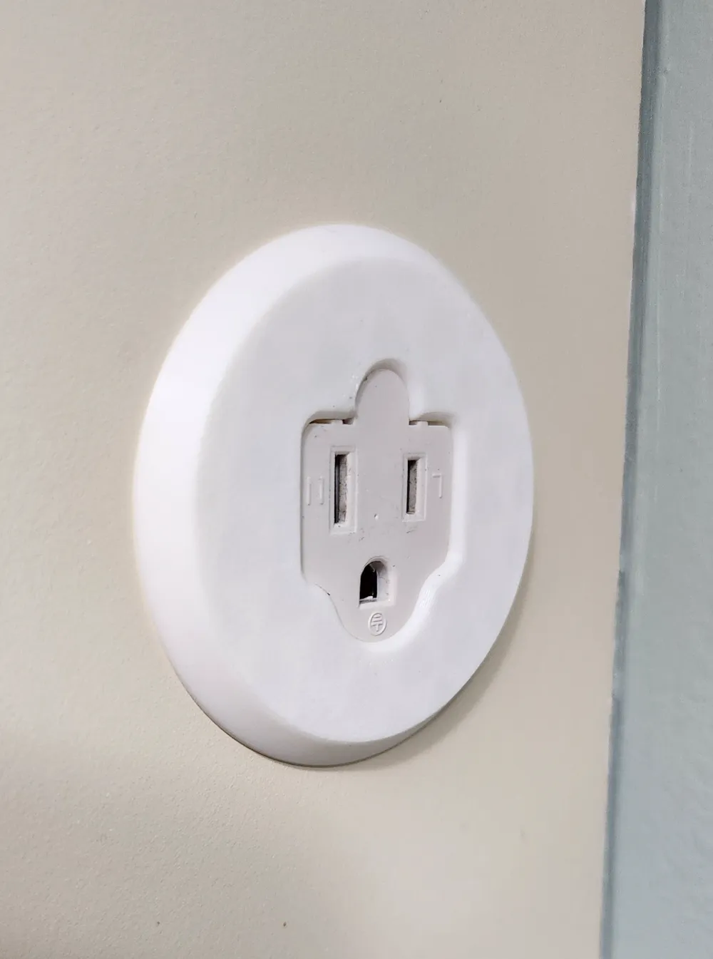Grommet Adapter for Extension Cord by Jonathan Beaudoin - MakerWorld