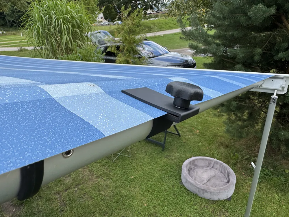 Fabric clamp for Thule Omnistore awning by Frank MakerWorld: Download ...