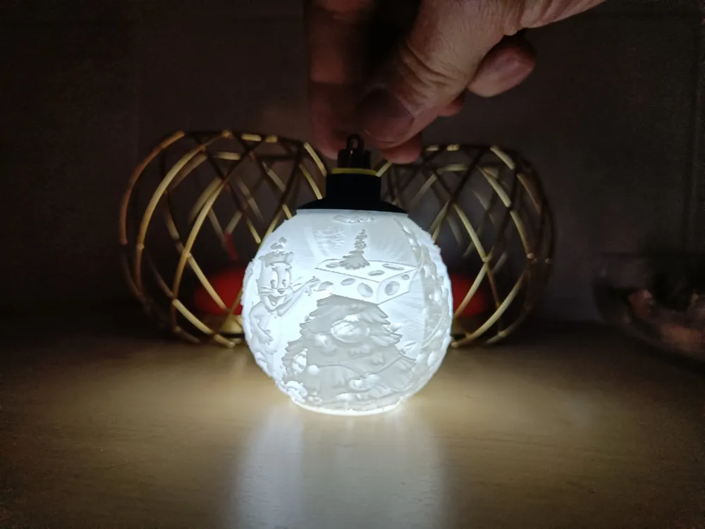 Tom & Jerry Christmas Lithophane Ball by abactor81 MakerWorld: Download ...