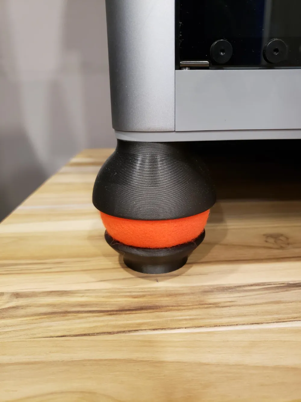 Anti-Vibration Feet - Cup & Tennis ball by BigSarge207 - MakerWorld