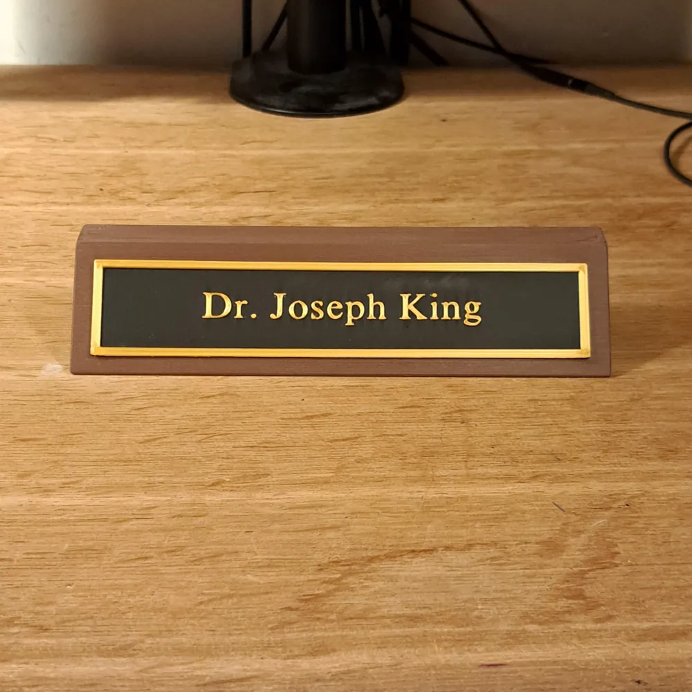 Customizable Classic Desk Name Plate by Ja - MakerWorld