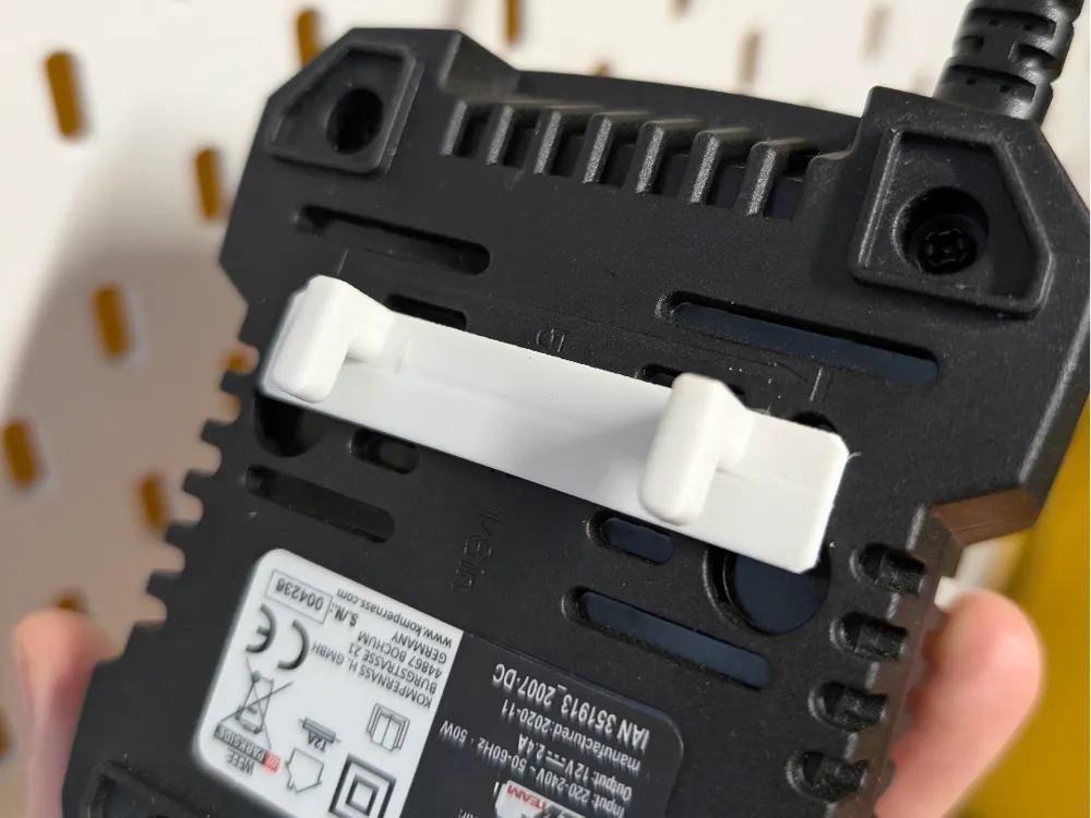 Minimal SKADIS Parkside 12V Charger Mount - Free 3D Print Model ...