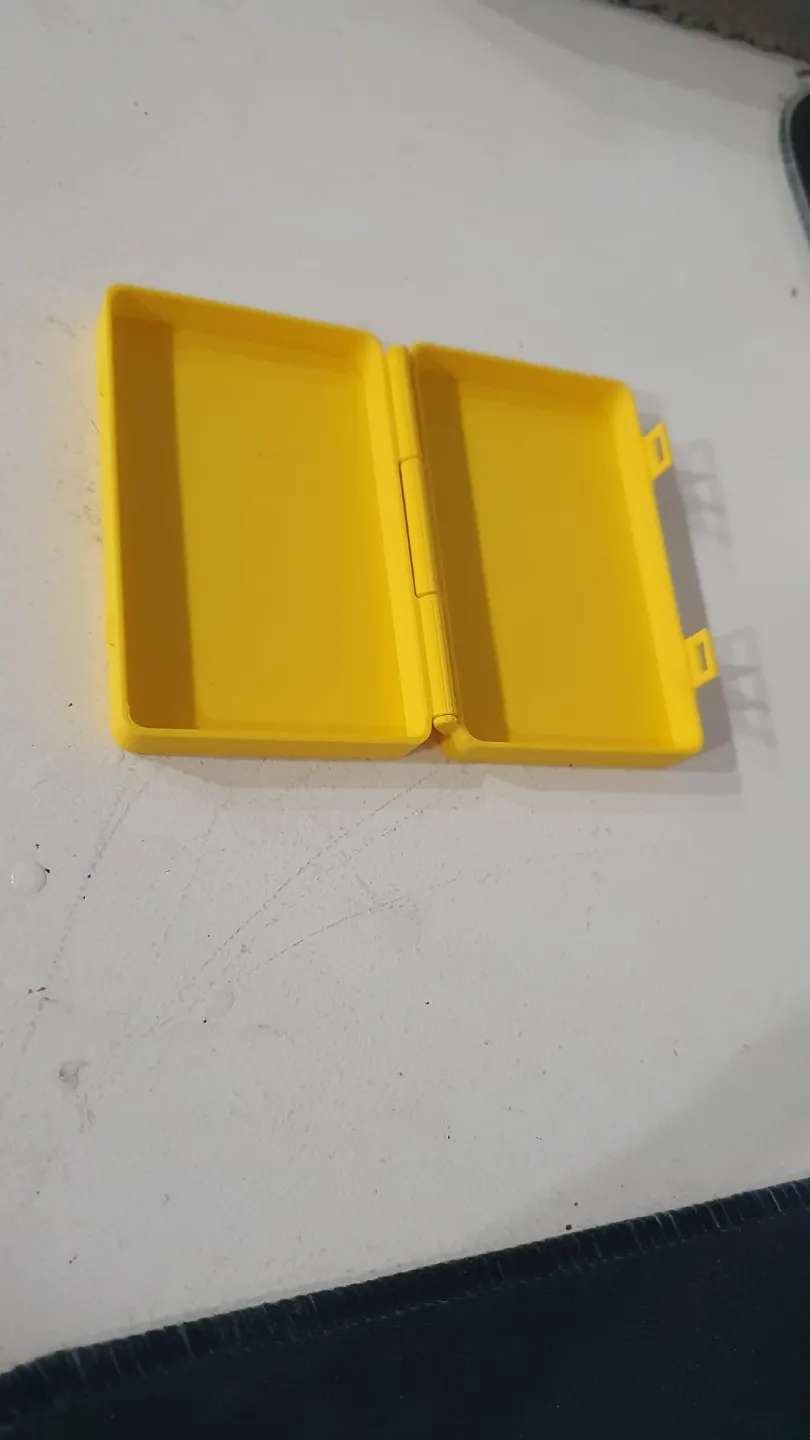 Print in Place Hinged Click Lock Storage Box by kuuji :) - MakerWorld
