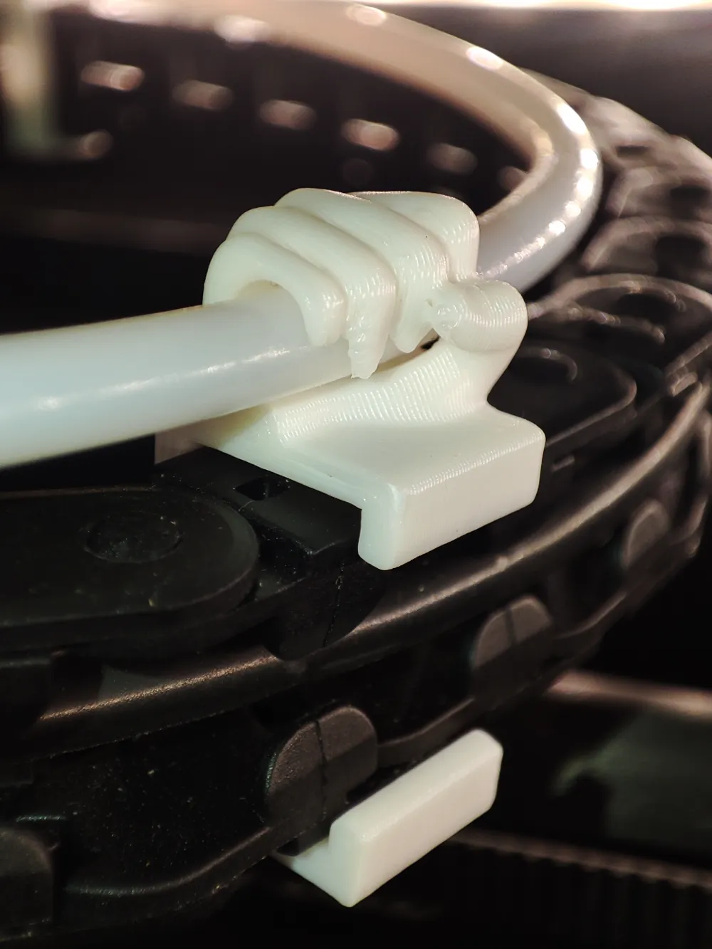 Cable Chain PTFE Tube Clip (Rocky) by Langa__ - MakerWorld