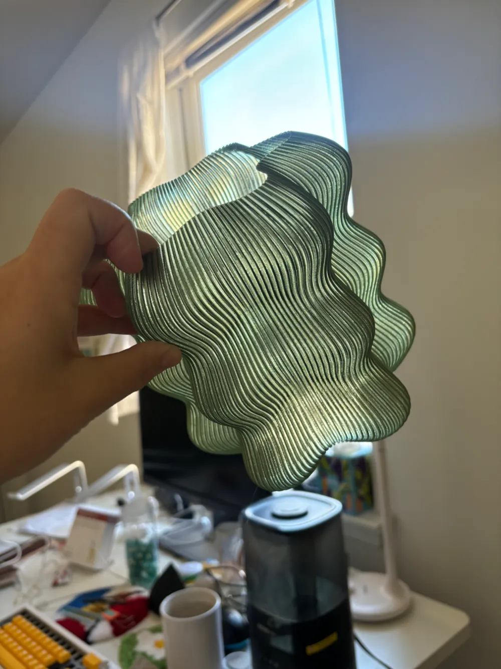 Wavy Lamp - E27 E26 Base - PETG - Free 3D Print Model - MakerWorld