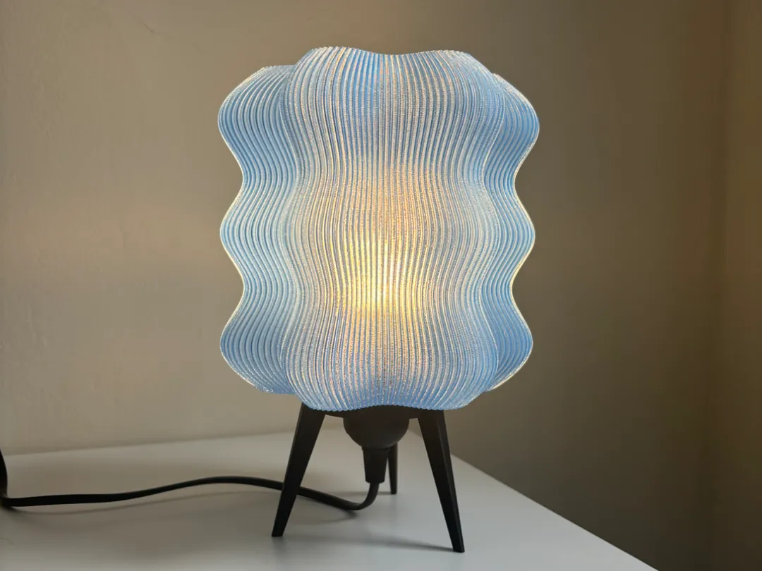 Wavy Lamp - E27 E26 Base - PETG - Free 3D Print Model - MakerWorld