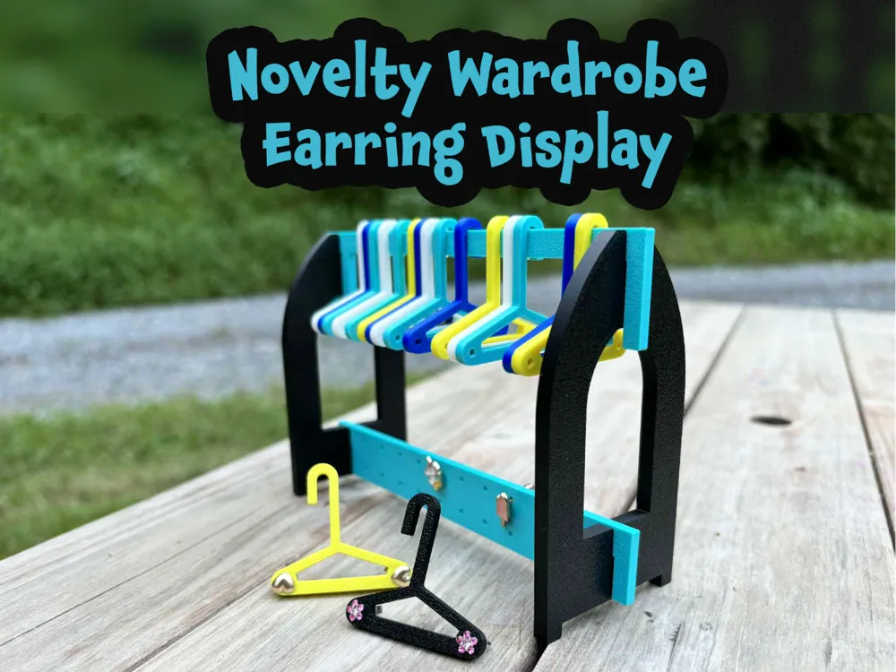 Mini wardrobe earring display / holder by Tinker Link MakerWorld: Download Free 3D Models