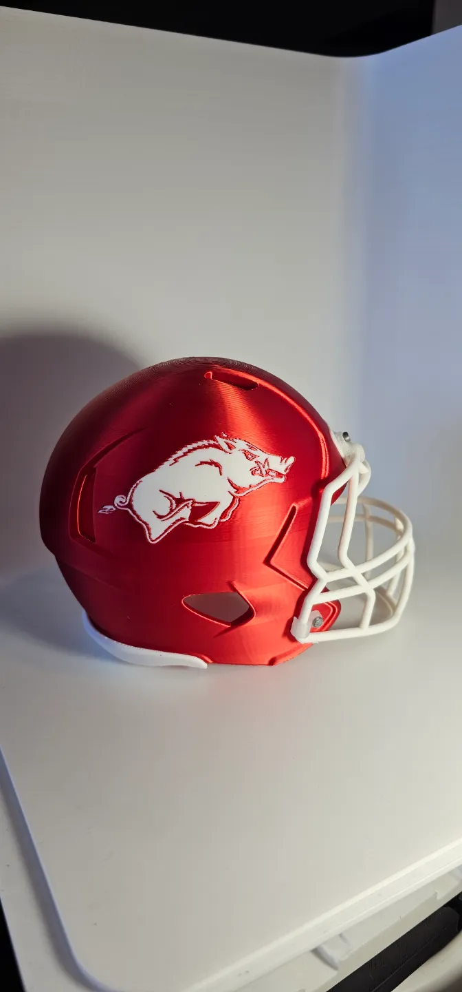Arkansas Razorbacks Football Helmet - Free 3D Print Model - MakerWorld