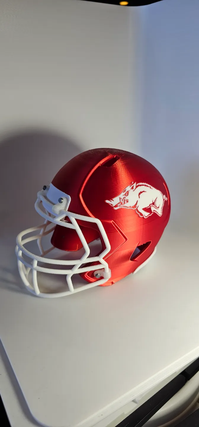 Arkansas Razorbacks Football Helmet - Free 3D Print Model - MakerWorld