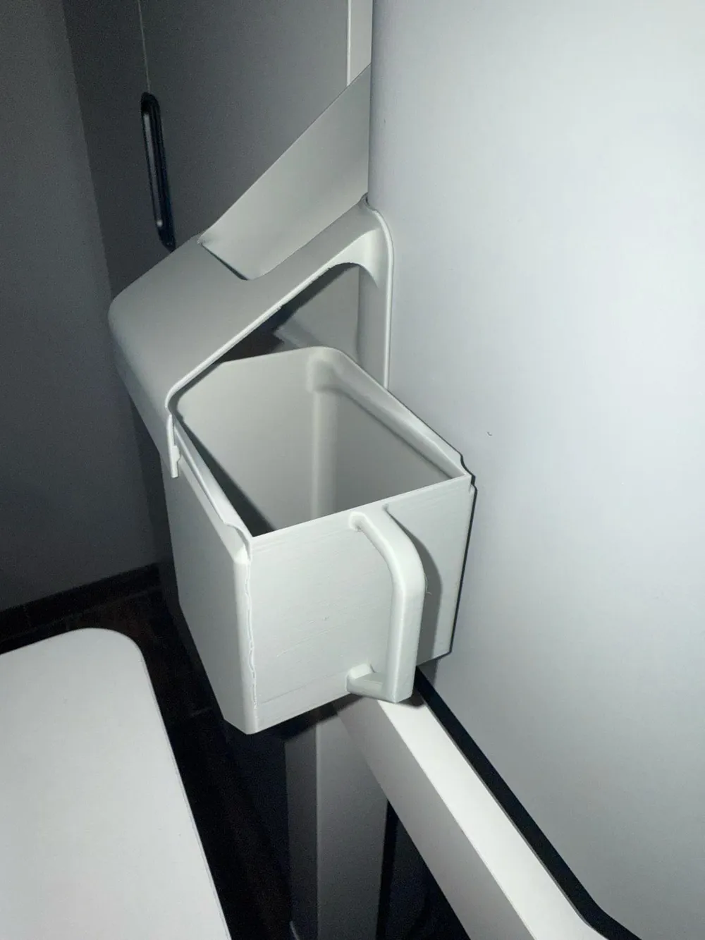 H2D Poop Chute with drawer / POOP CHUTE by duck.knapp MakerWorld ...