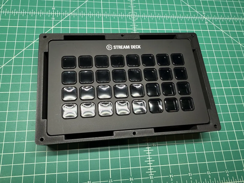 Stream Deck XL 按钮盒 - 免费 3D 打印模型 - MakerWorld