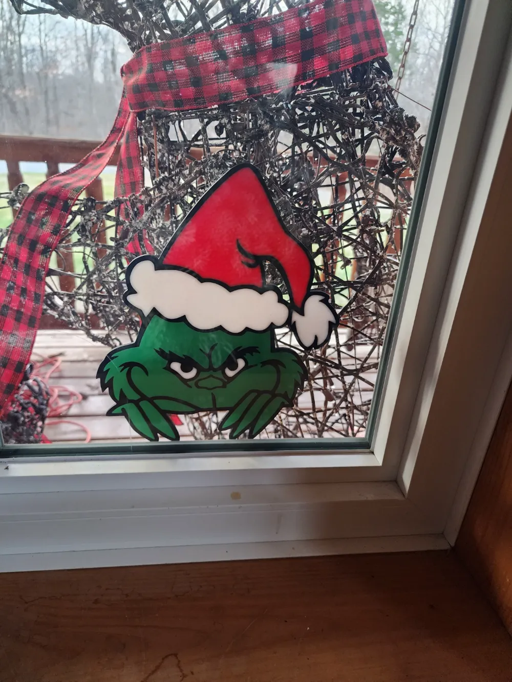 Grinch Peeking in Window Two Sided by Picture_it - MakerWorld