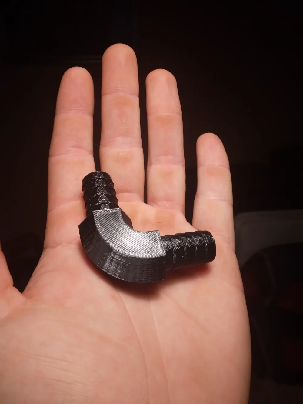 90 degree elbow for 16mm hose - Free 3D Print Model - MakerWorld