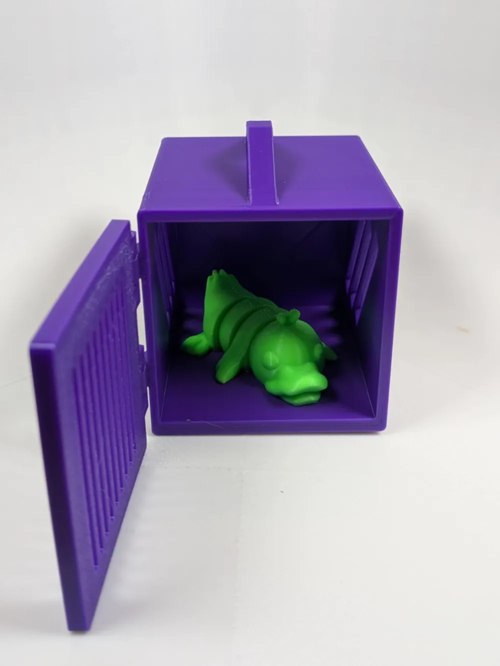 Mini Pet carrier by MysticLabs MakerWorld: Download Free 3D Models