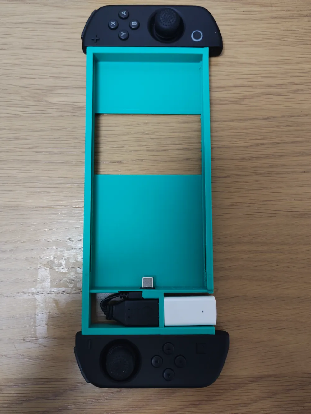 Android phone with Joy-Con horizontal - Free 3D Print Model - MakerWorld