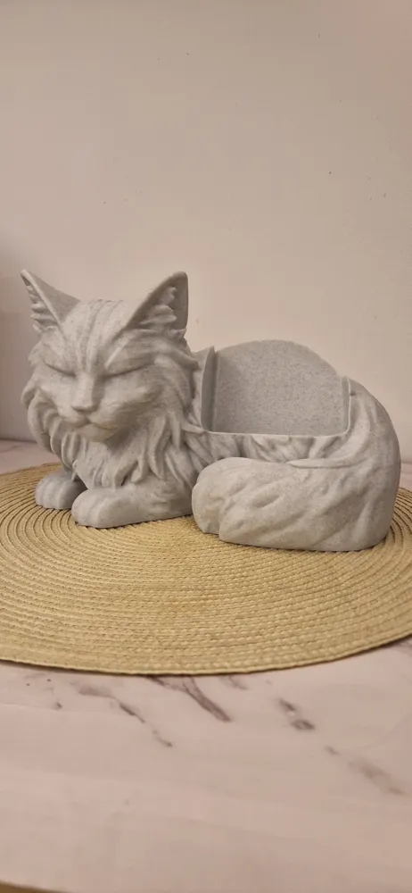 Maine Coon cat-shaped phone stand - Free 3D Print Model - MakerWorld
