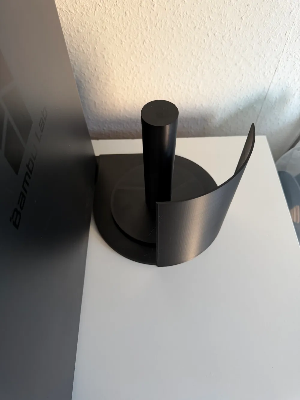 Bambu Lab P1 Paper Towel Holder - Foot Mounted - Free 3D Print Model ...