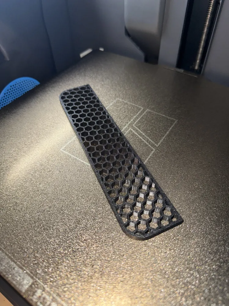 Tesla Model 3 Highland Rear Vent Cover - Free 3D Print Model - MakerWorld
