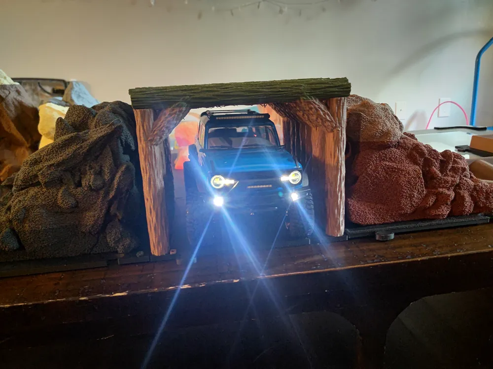 Pista de Orugas RC Parque Puente de Troncos Túnel y Rampa - Modelo de ...