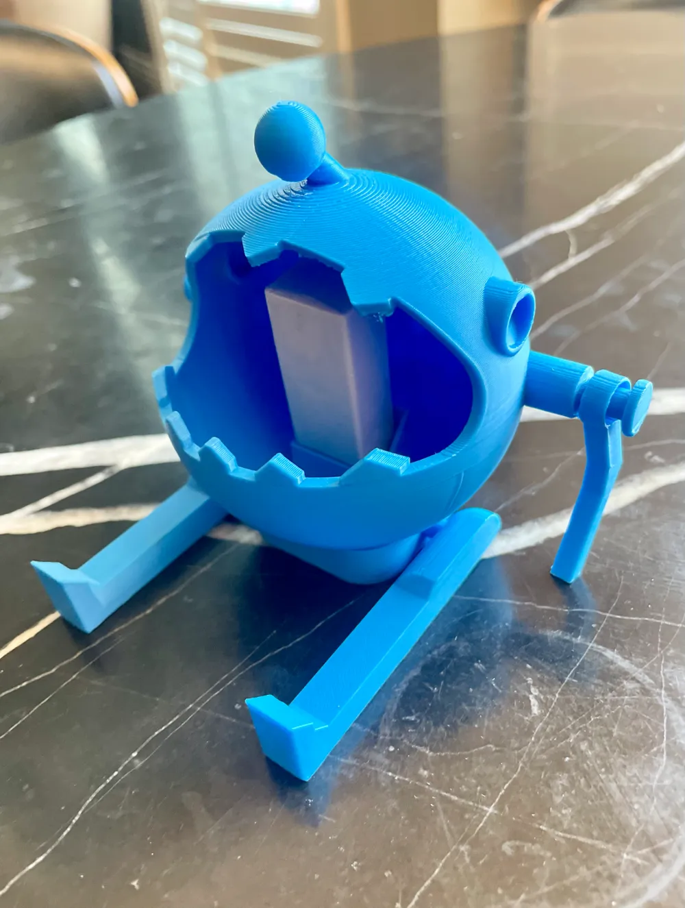 angler fish phone stand/eraser holder by maggieelsawilliam - MakerWorld