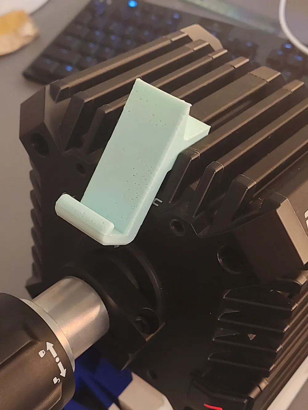 fanatec (almost) universal phone mount/stand by Antoni Jarząbek ...