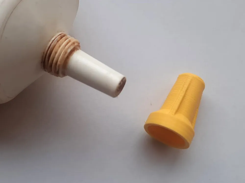 Grease tube cap by Biomen11 - MakerWorld