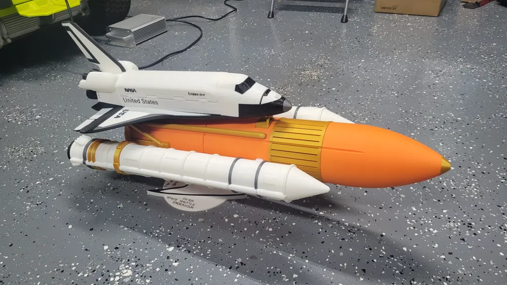 Endeavour space shuttle booster stand - Free 3D Print Model - MakerWorld